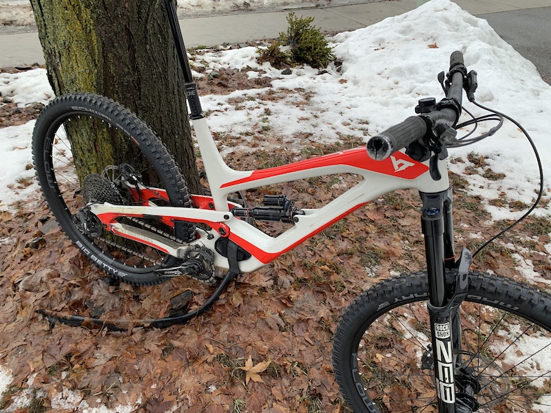 2018 YT Capra CF Custom Build For Sale