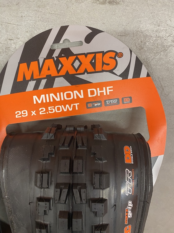 2022 Maxxis Minion DHF 2.5 For Sale