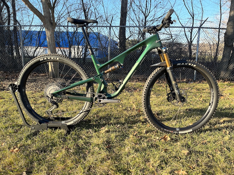 2022 Revel Ranger Green Large XT Build - 115mm Travel For Sale