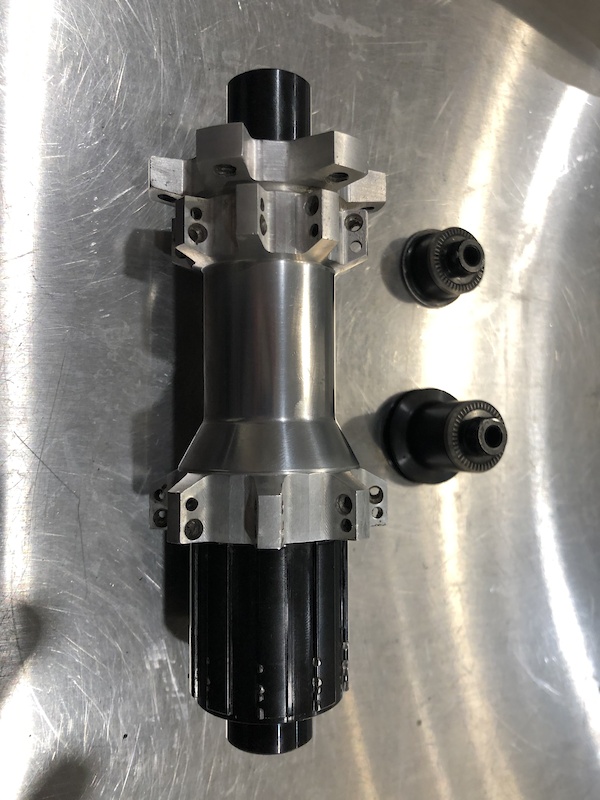 Dt Swiss 240 Roval 32 hole strait pull 142 or qr For Sale