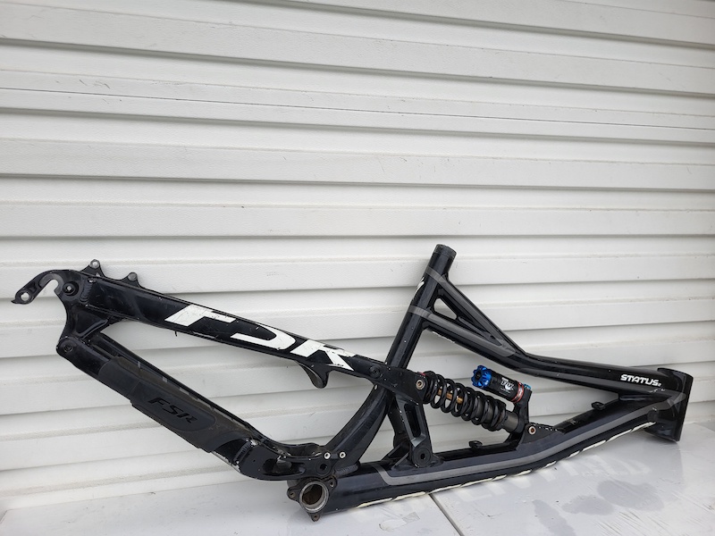 Specialized Status frame For Sale