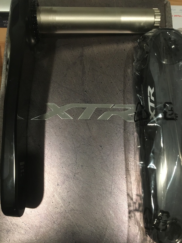 2022 Shimano XTR 9120 cranks, 165mm, new in box For Sale