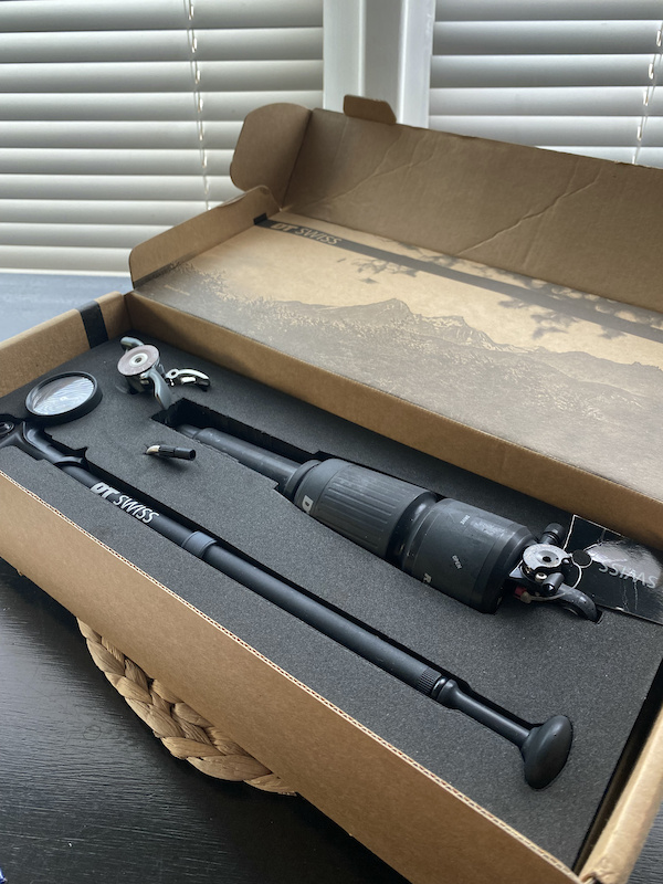 2020 DT Swiss R535 - 230x60mm - Air Shock For Sale