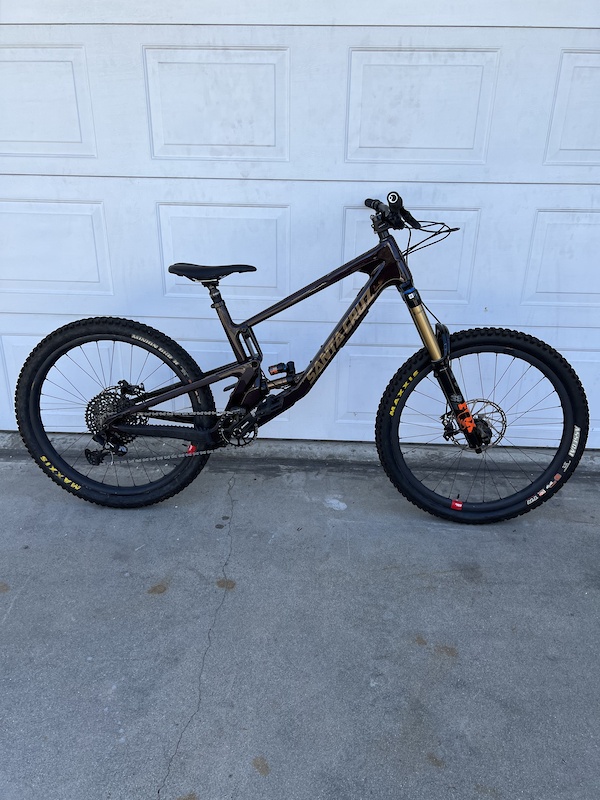 2021 Santa Cruz Nomad V5 For Sale
