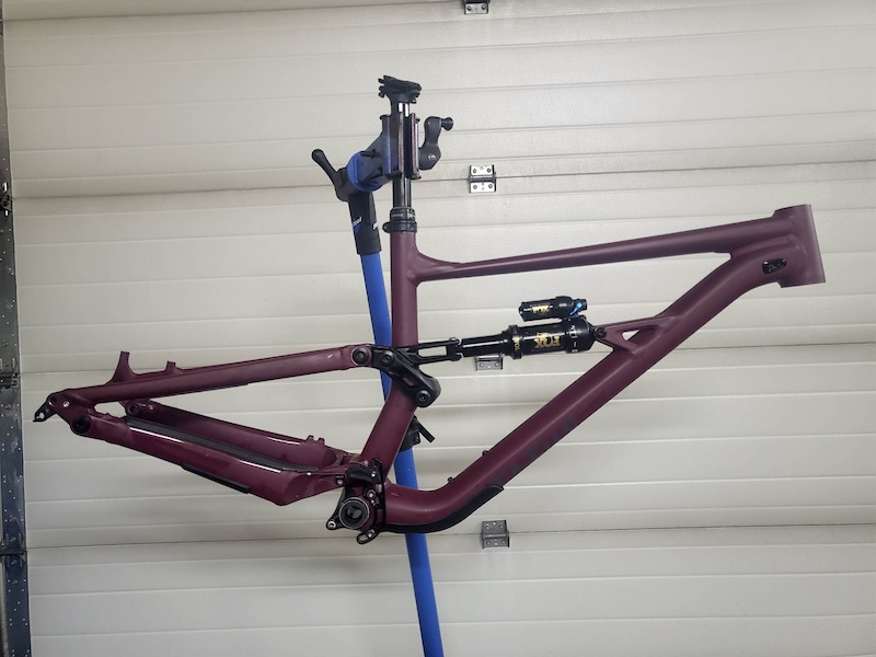 2022 Specialized Status 140 - S3 For Sale