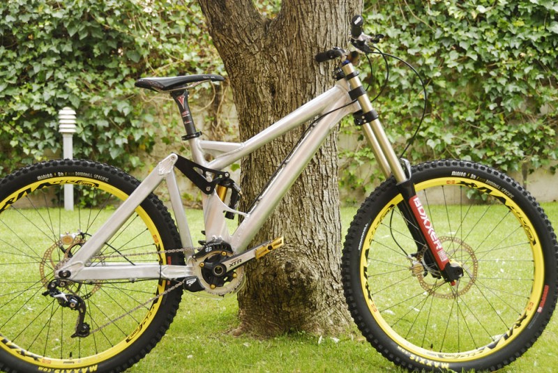 New ZERO DH made in spain at __Prototype__Mondraker "ZERO DH" in Lugo ...