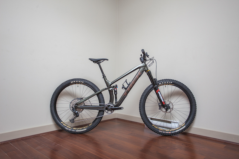 2022 Trek Fuel EX 9.8 M/L Custom Build For Sale