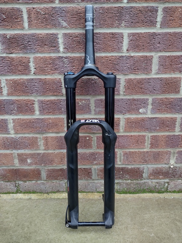 2017 Rockshox Lyrik rct3 charger damper 170mm non boost For Sale