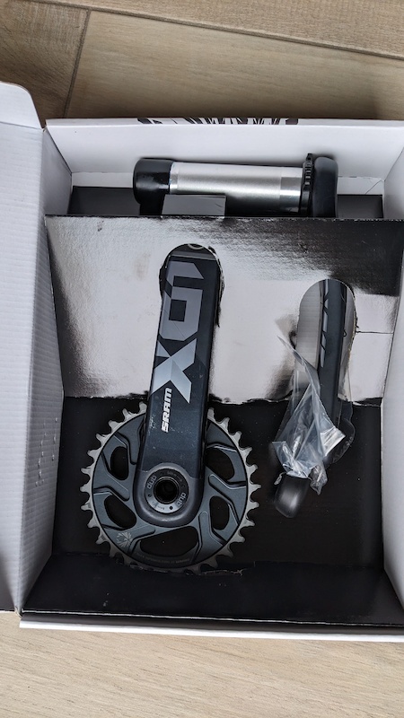 2022 SRAM X01 Eagle DUB spindle, 30t Alloy Ring 170mm For Sale