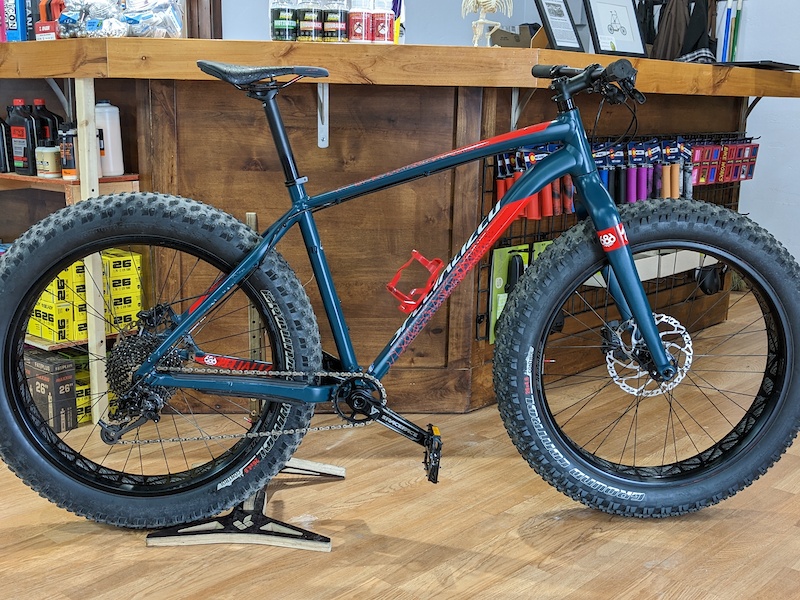 2016 Specialized Fatboy 686 Edition For Sale