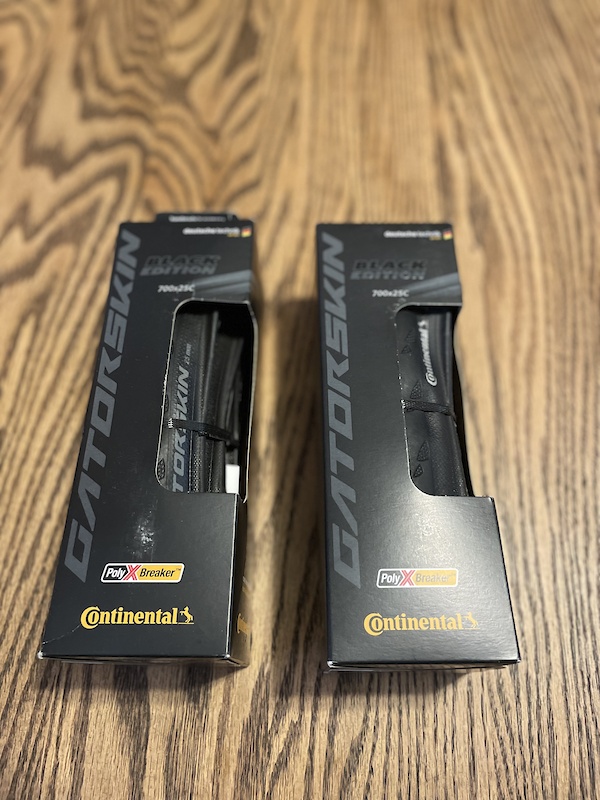 2023 Gatorskin - Black Edition 700 X 25C Folding Duraskin For Sale