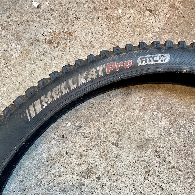 2022 Kenda HellKat Pro ATC 29 x 2.6 120 TPI Light Casing For Sale