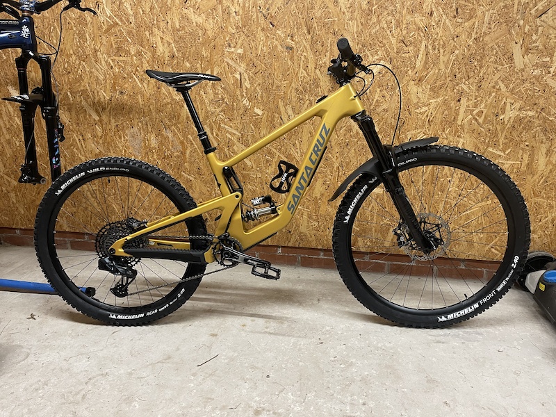 2022 Custom Santa Cruz Bronson CC V4 AXS EXT - £8,123 For Sale