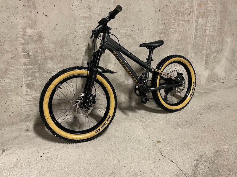 2019 Commencal Meta HT 20 inch For Sale
