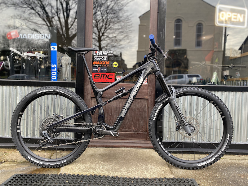2022 Nukeproof Mega 290 Carbon RS For Sale