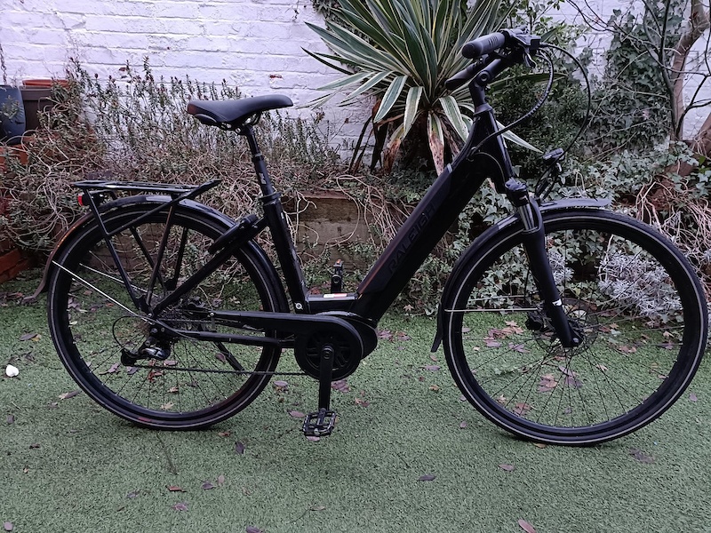 2019 Raleigh Centros Lowstep For Sale