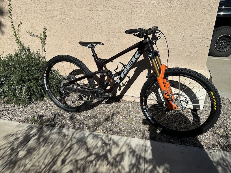 2022 Trek Slash project one 9.9 XTR For Sale