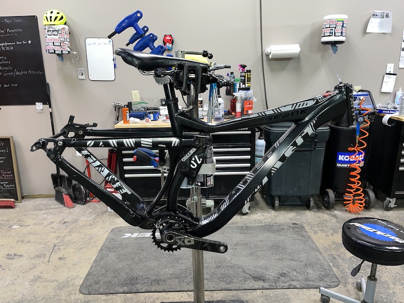 2012 Giant faith For Sale