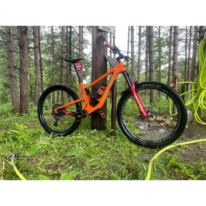 2022 Santa Cruz Hightower Large Matte melon For Sale