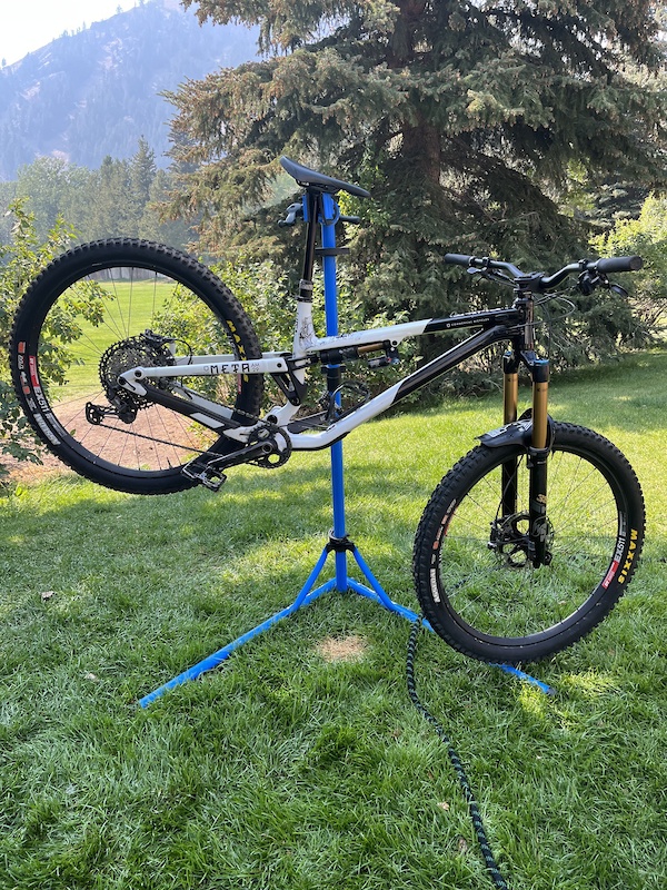 2021 Commencal Meta AM 29 with Fox For Sale