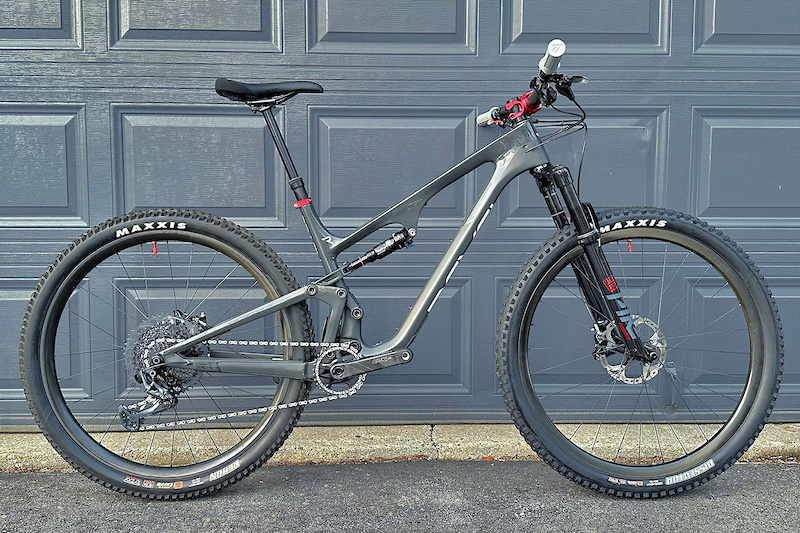 2022 Revel Ranger X01 / Full Carbon / Pike 130 For Sale