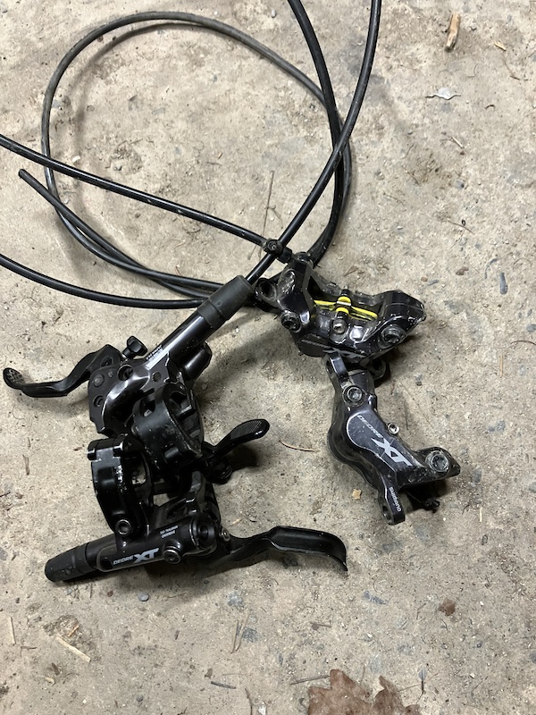 2022 Shimano XT Dual piston brake set For Sale