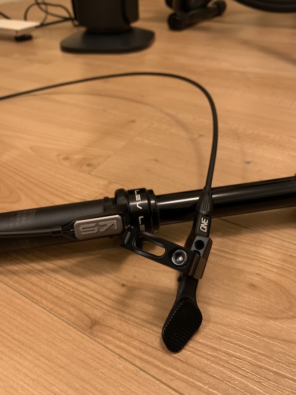 2022 KS Lev 27.2mm External Dropper and OneUp Lever For Sale