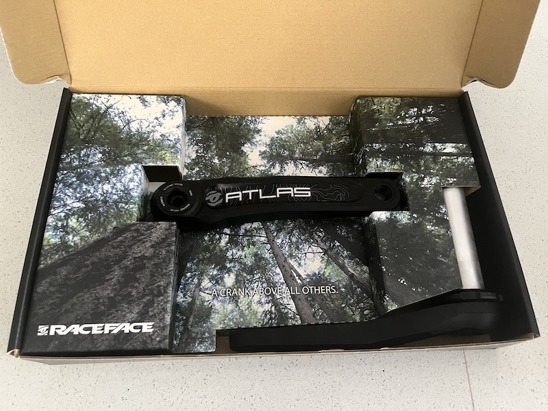 2022 Race Face Atlas Cranks 170mm For Sale