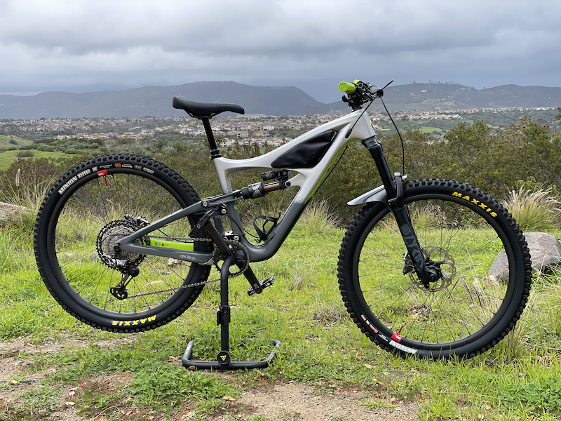 2019 IBIS MOJO HD4 XTR/XT size MEDIUM Silver For Sale