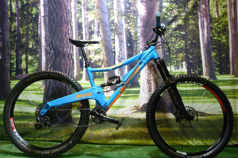 2015 Orange Five Pro 17″ Medium Frame 150mm 27.5 wheel For Sale