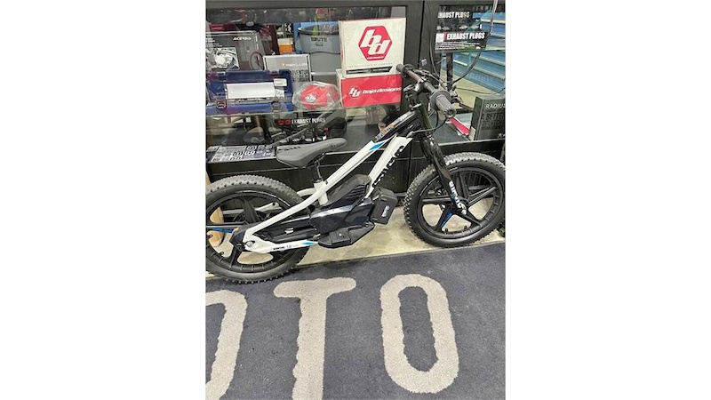 2022 STACYC 18 E-DRIVE LAUNCH EDITION For Sale