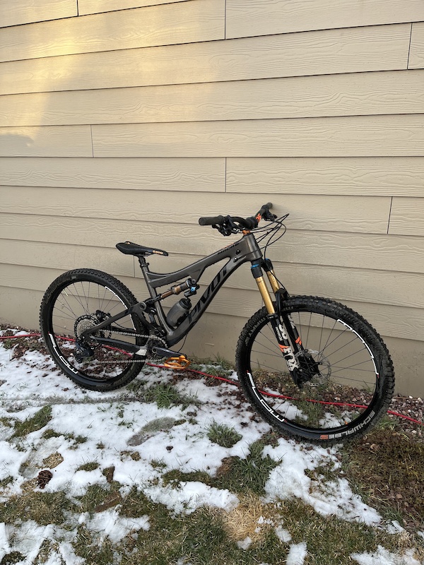 2020 Pivot Mach 6 Carbon For Sale