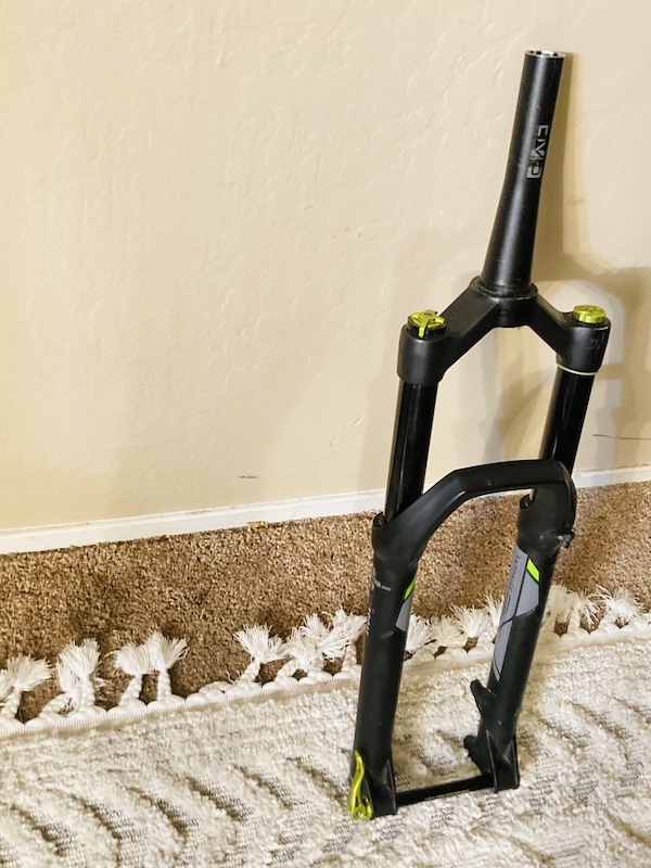 2019 DVO Saphire 140mm Front boost fork For Sale