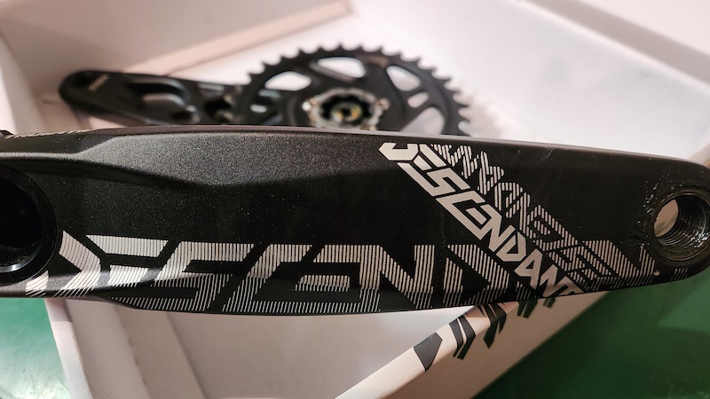 2022 SRAM Truvativ Descendant Superboost DUB Crankset For Sale