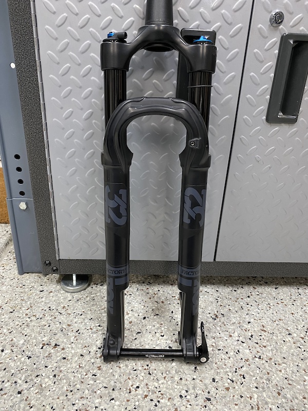 2020 Fox 32 Perf Elite Stepcast fork boost 44 offset For Sale