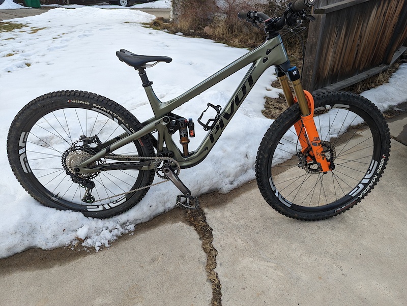 2022 Pivot Firebird Pro Custom build For Sale
