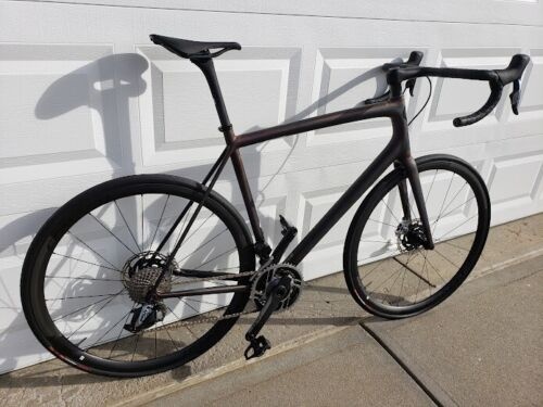 2022 SPECIALIZED AETHOS 61CM For Sale