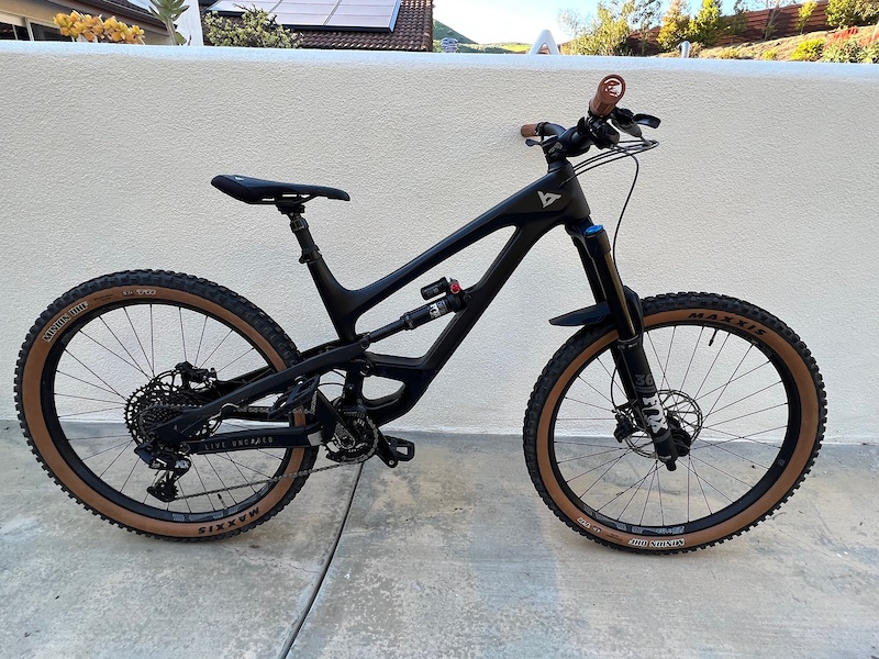 2020 YT Capra Comp For Sale