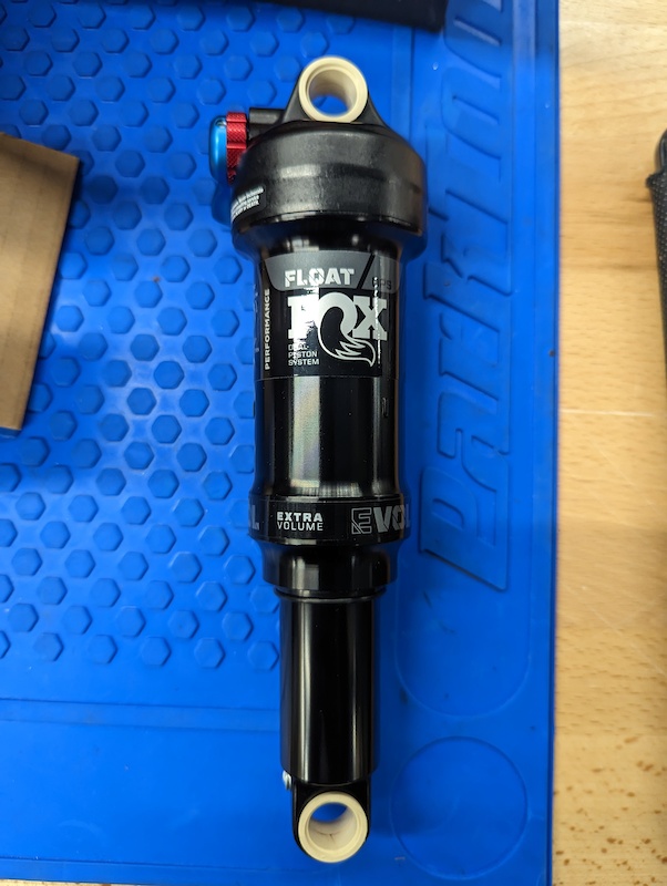 2022 Fox DPS 190x45 For Sale