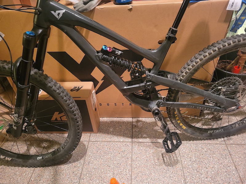2021 Small YT Capra pro al with upgrades,recently serviced For Sale
