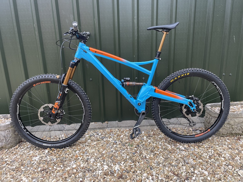 2020 Orange five factory mint con FINAL PRICE DROP For Sale