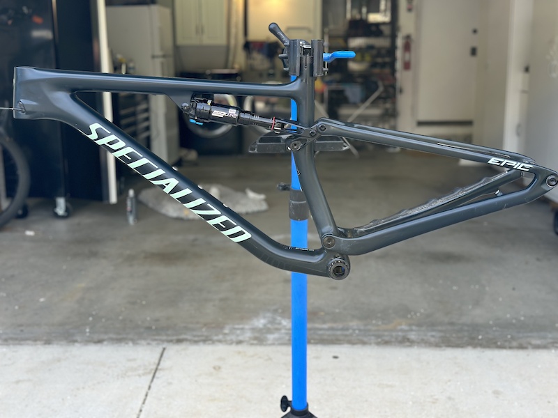 2021 Specialized epic evo medium frame For Sale