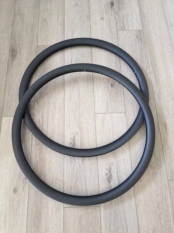 2022 Carbon Rims Light Bicycle WR35 Flyweight 700c 32H Rims For Sale