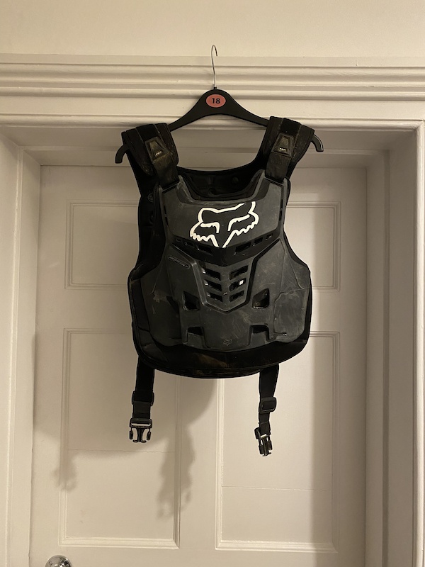 2020 Fox ProFrame LC Chest Back Protector Black For Sale
