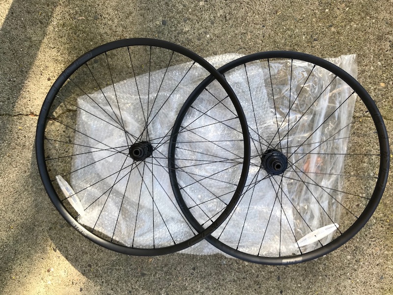 2023 Stans Crest MK4 Wheelset, Shimano Microspline For Sale