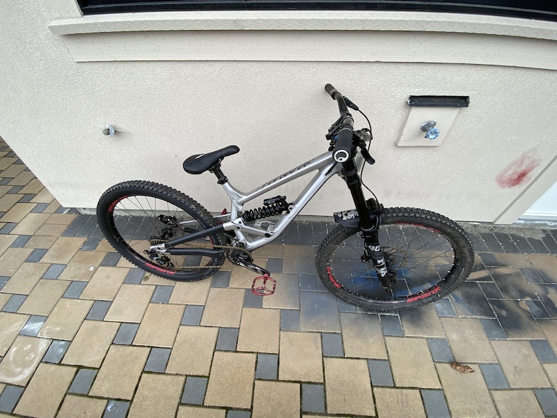 2021 2020 commencal furious/frs size M For Sale