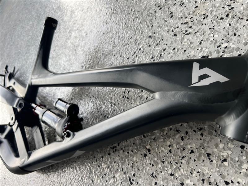 2021 YT Capra 29er frame For Sale