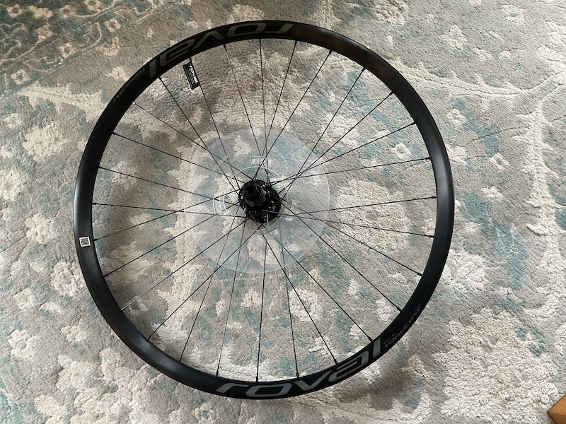 2023 Roval Traverse rear wheel. 27.5” For Sale