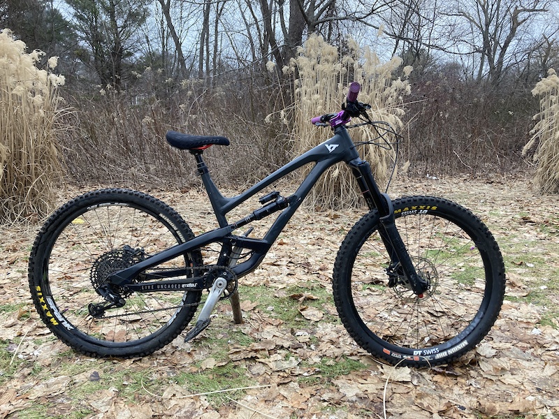 2021 YT Capra Large For Sale