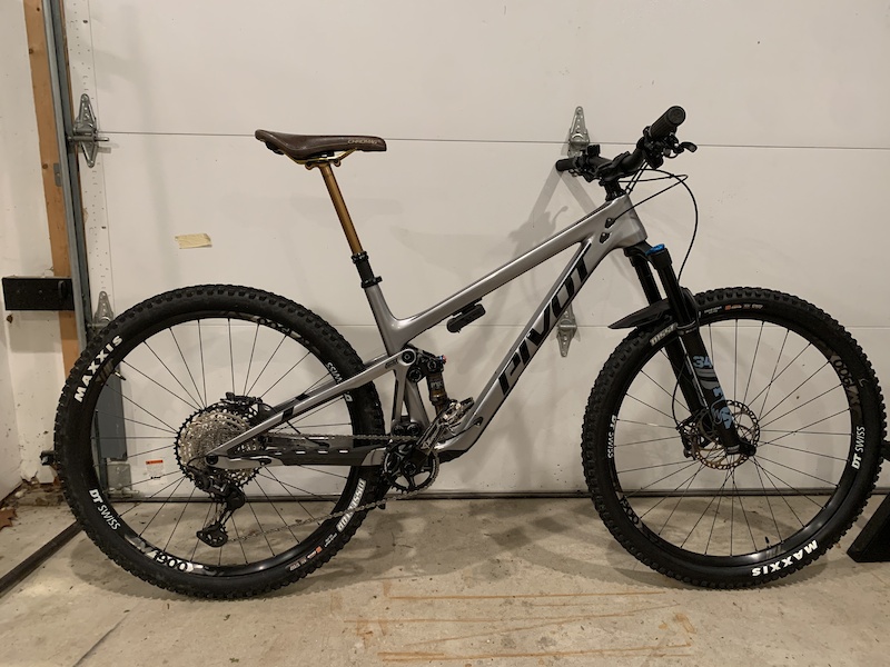 2022 Pivot 429 frame only For Sale